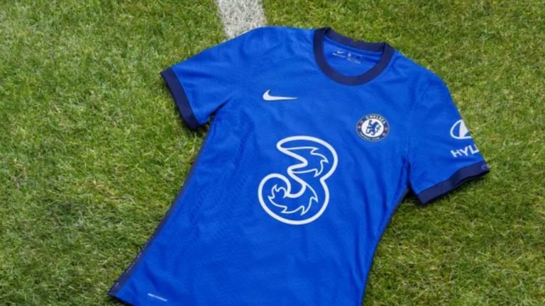 Oficial: Chelsea anuncia novo uniforme e patrocinador master - Chelsea ...